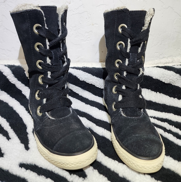 Converse | Shoes | Converse Chuck Taylor Beverly Lace Up Xhi Blackegret ...